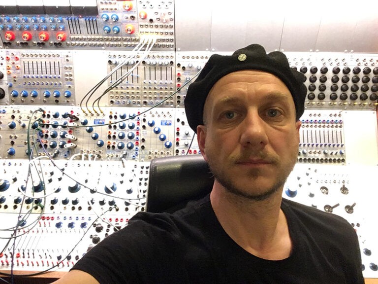 V.A. Buchlaïsms VI – Modulisme