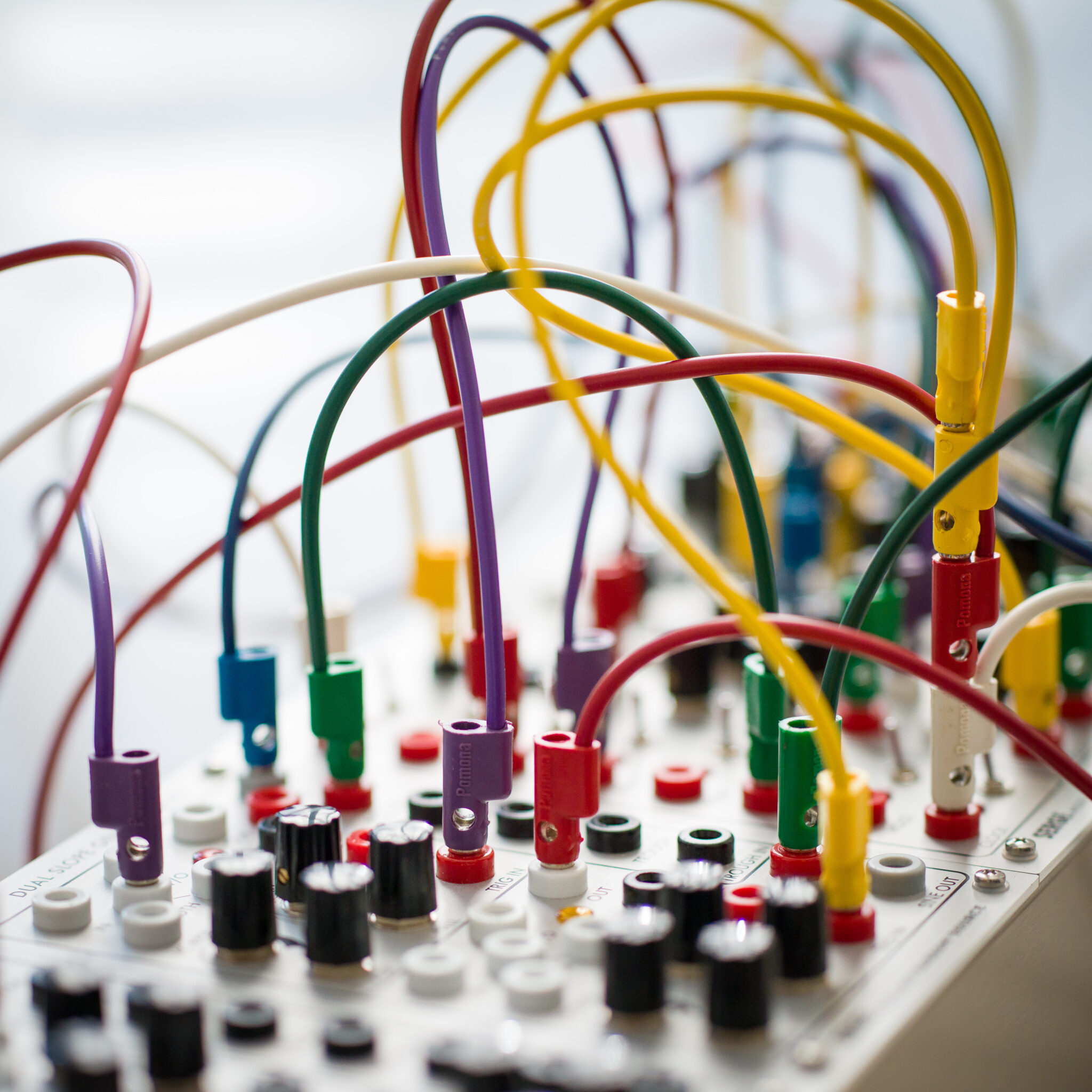 Random*Source – Modulisme